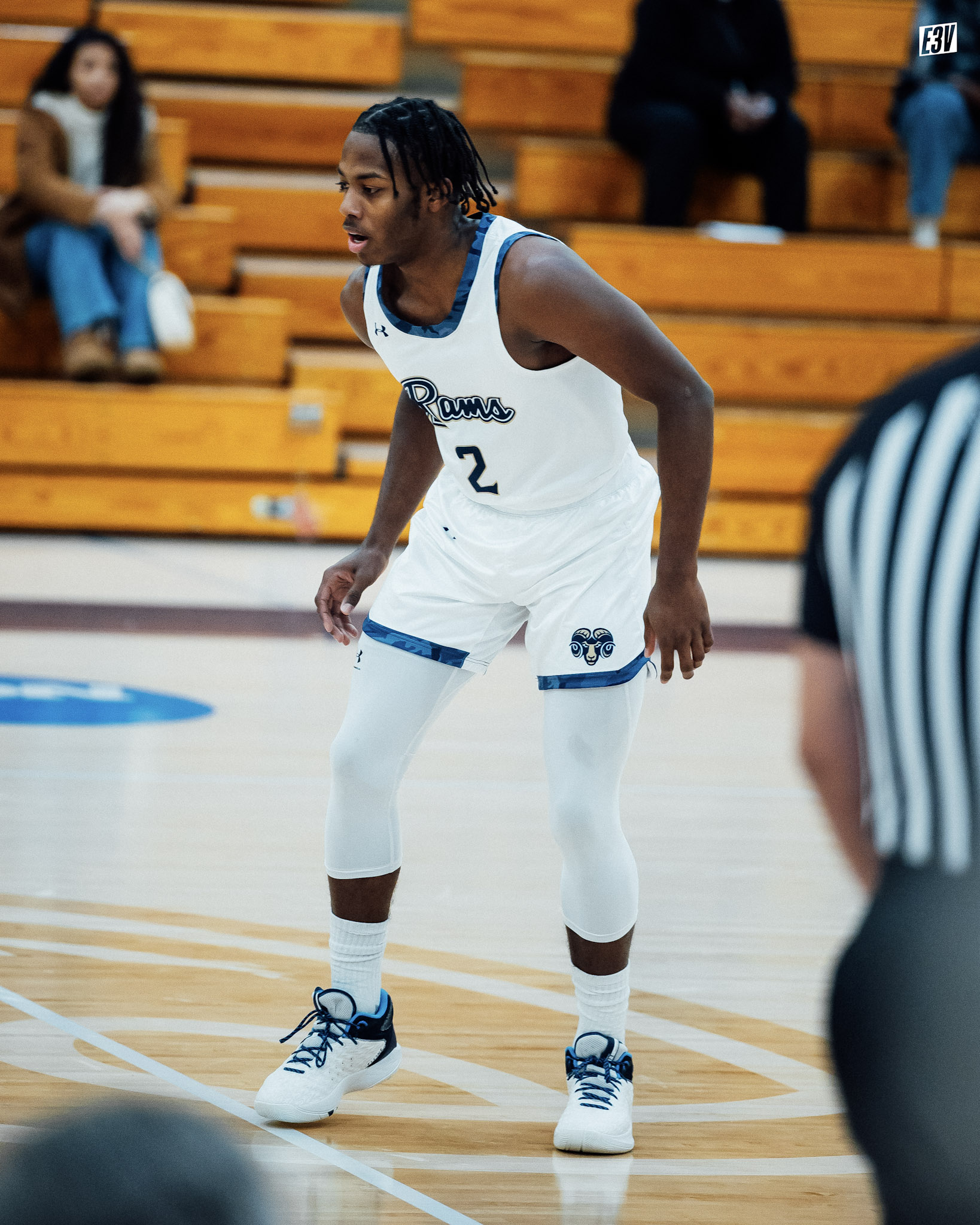 Marcus Banks Basketball Jersey | JerseyUp!